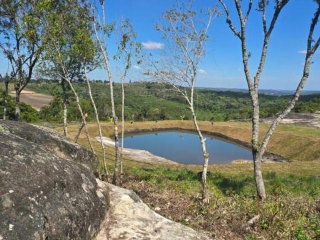 Chácara à Venda em Balsa Nova PR: Refúgio Natural de 20.282 m² com Vista Deslumbrante!