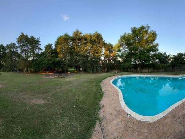 Chácara à venda em Indaiatuba, Vale das Laranjeiras, com 4 quartos, com 2900 m²