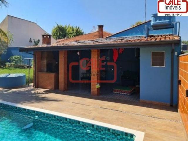 Chácara à Venda em Indaiatuba/SP | 3 Dorms e Piscina Aquecida no Bairro Colinas