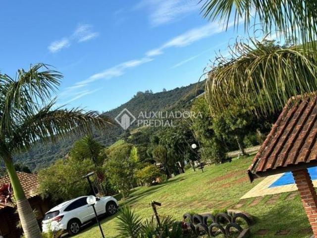 Chácara a venda em Ibiuna, 10mil m², piscina, lago
