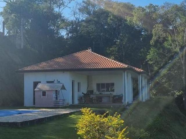 Chácara à venda em Igaratá SP