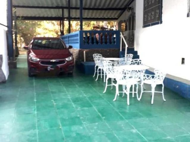 Chácara à Venda em Itapecerica da Serra: 5 Dormitórios, R$750k
