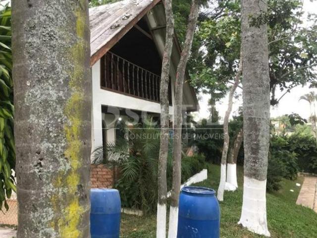 Chácara à Venda em Itapecerica da Serra! com 7800 m² 6 lotes escriturados!