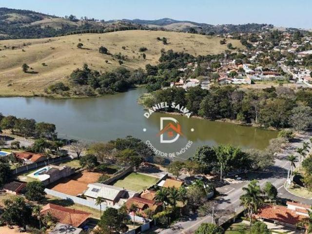Chácara À Venda Em Itatiba, com 3 dormitórios 01 suíte, 1000 m² de terreno, por R$ 650.000 Itati