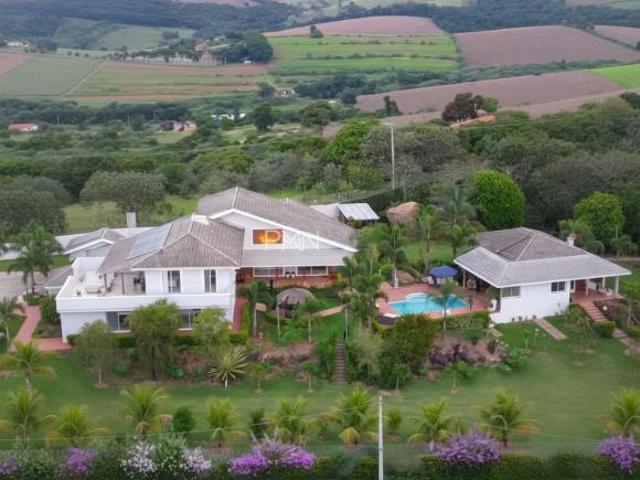 Chácara à venda em Itatiba, Sítio da Moenda, com 5 quartos, com 24700 m²