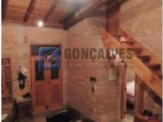 Chácara à venda em Jardim Cunha, Cunha/SP | 3 quartos, 10 vagas, espaço completo