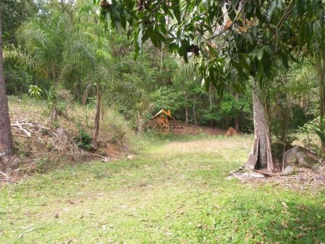Chácara à venda em Jundiaí SP, bairro Santa Clara: 2 quartos, 2 salas, 2 banheiros, 10 vagas de gara
