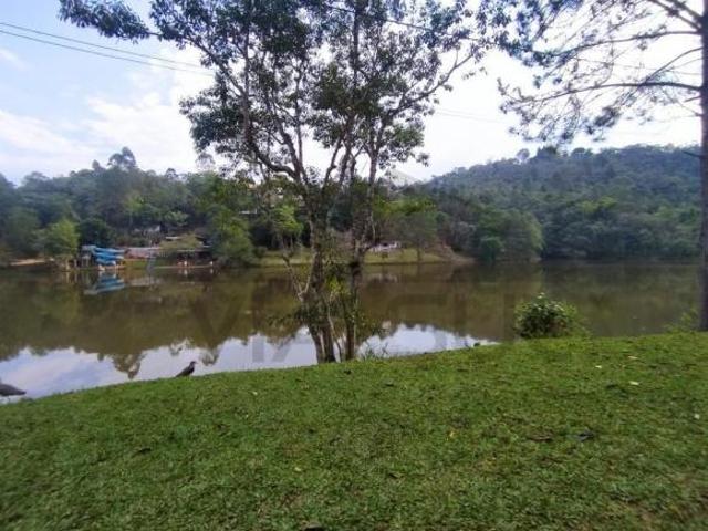 Chácara à venda em Juquitiba  Chácara em Juquitiba/SP