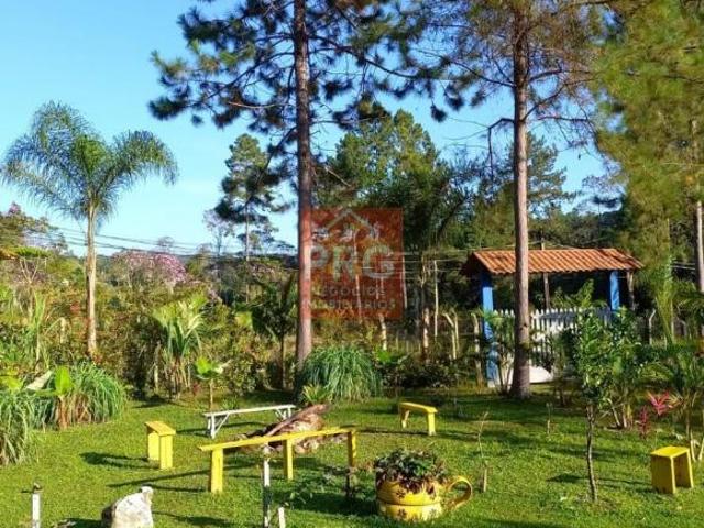 Chácara à venda em Juquitiba SP, bairro Jacuba: 2 quartos, 1 sala, 1 banheiro, 1.500 m² de área!