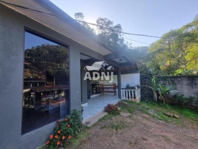 Chácara à Venda em Juquitiba SP: 1.023,00 m² de área!