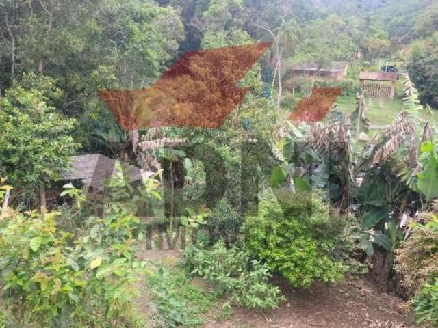 Chácara à venda em Juquitiba SP, 23.000,00 m² de área! Confira já!