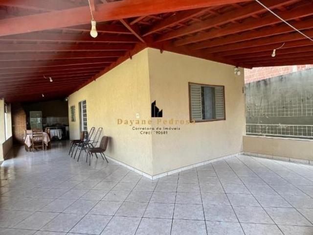 Chácara à venda em Limeira SP, Lageado: 2 quartos, 2 salas, 2 banheiros, 104m² de área!