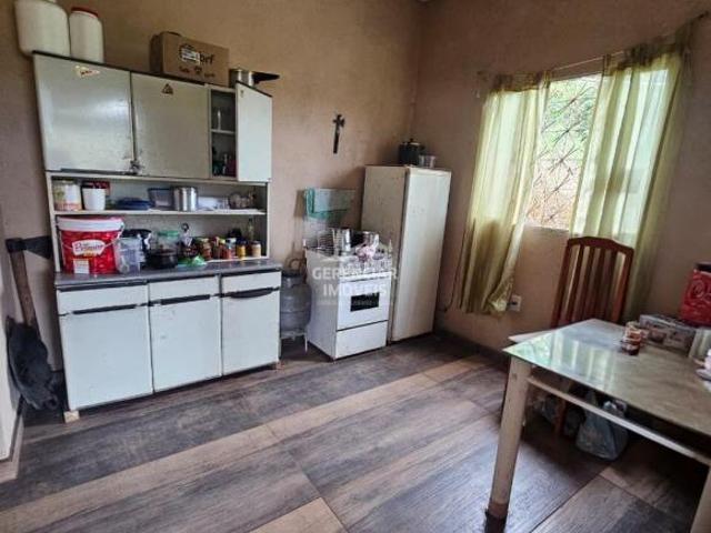 Chácara a venda em Mateus Leme MG 3.000m², Varanda com uma Vista Maravilhosa para a Montanha!