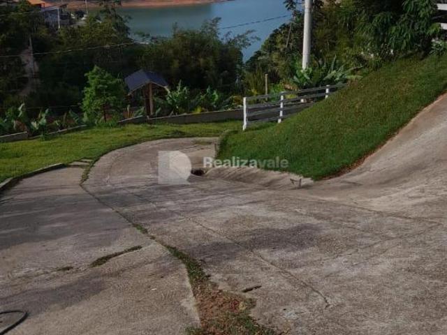 Chácara à venda em Natividade da Serra, Centro, com 3 quartos, com 3500 m²