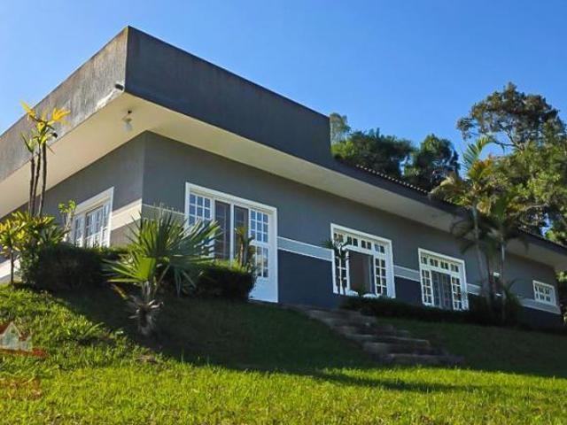 Chácara à Venda em São José dos Pinhais