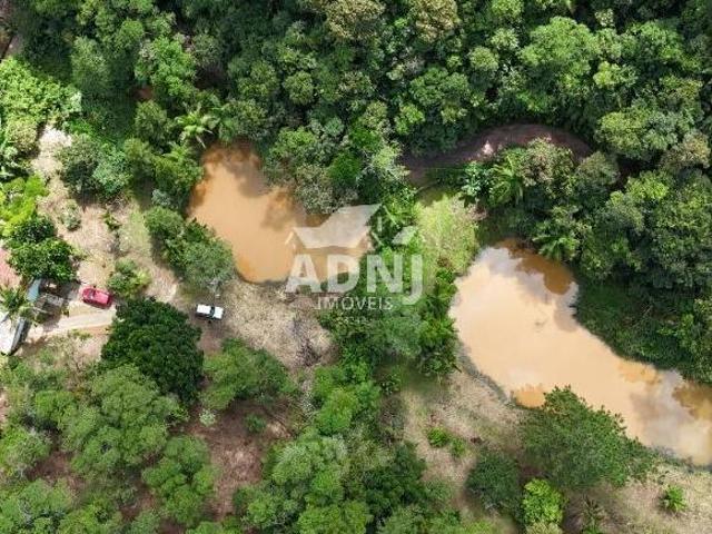 Chácara à venda em São Lourenço da Serra com dois lagos