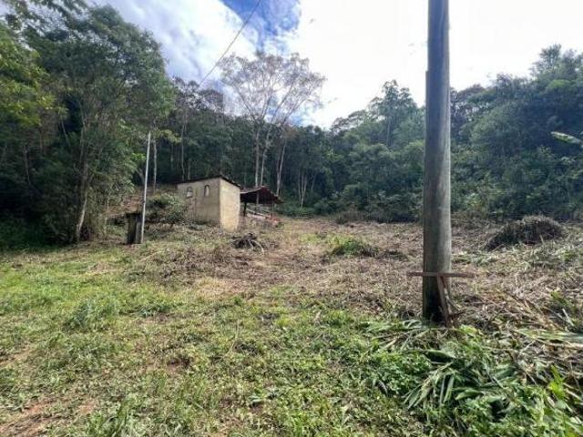 Chácara à venda em São Lourenço da Serra SP, com 20.000m² de área!