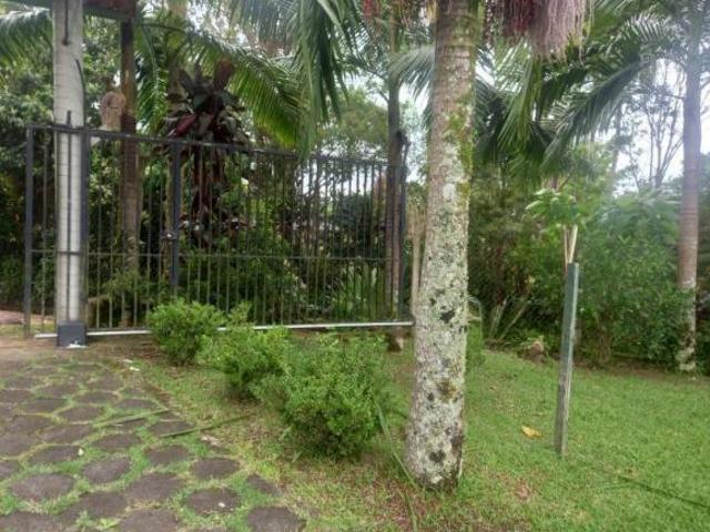 Chácara à venda em São Lourenço da Serra SP: 10.000m² de área