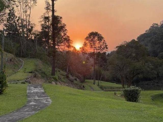 Chácara à venda em São Lourenço da Serra