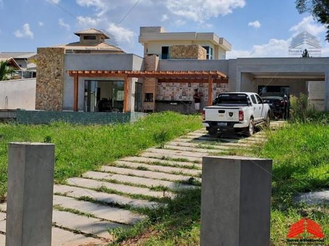Chácara à venda em Santa Isabel, condomínio fechado, 810m², 200m² construído, 3 quartos, 1 suíte, pi