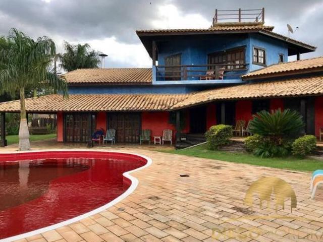Chácara á venda em Piracaia dentro de condomínio