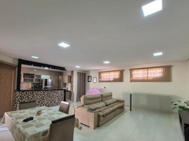 Chácara à venda em Piracicaba SP, bairro Pau Queimado: 3 quartos, 2 salas, 2 banheiros, 2 vagas de g