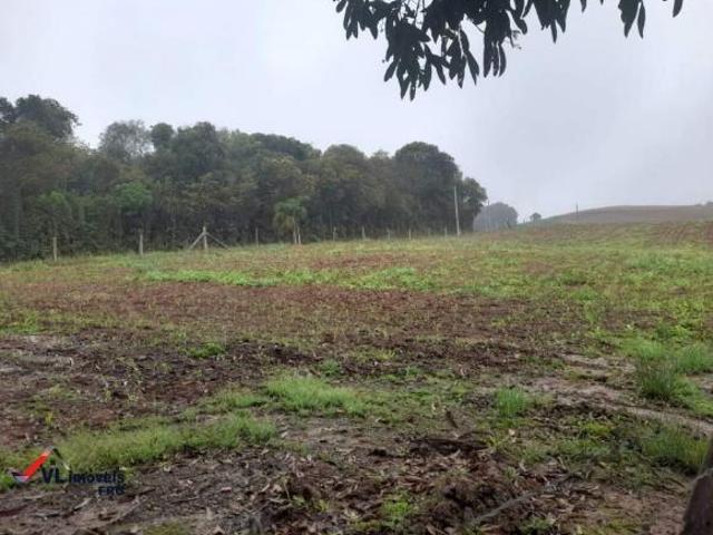 Chácara á venda em Quitandinha PR