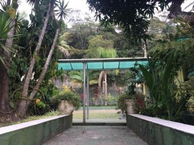 Chacará á venda em Ribeirão Pires