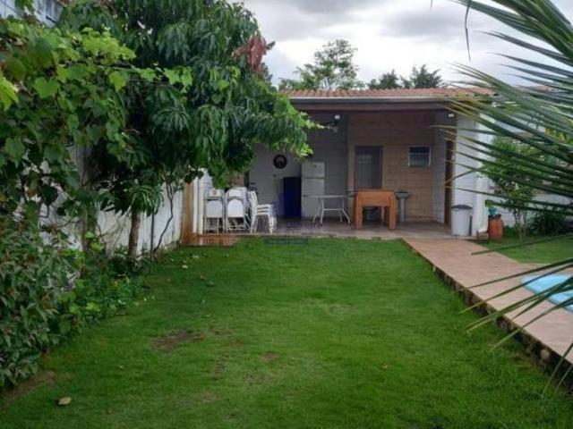 Chácara à venda em Taubaté SP, bairro São Gonçalo: 1 quarto, 1 suíte, 1 banheiro, 4 vagas de garagem