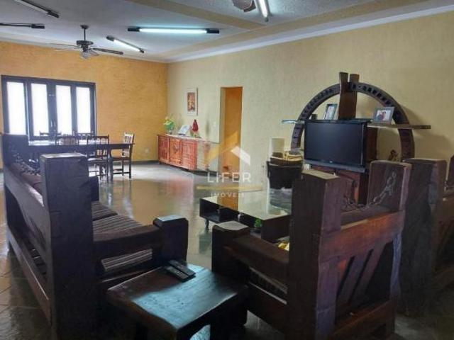CHÁCARA À VENDA EM VALINHOS SP