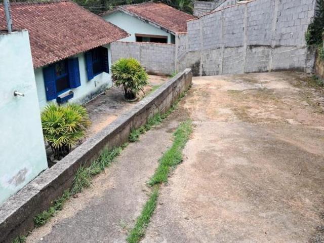 Chácara à Venda ou Locação em São Lourenço da Serra