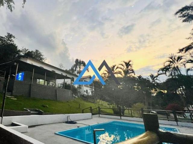 Chácara à Venda no Condomínio Recanto dos Palmares – Atibaia/SP