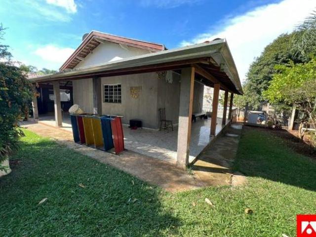 Chácara à venda no Condomínio Recanto Solar em Nova Odessa com 2 quartos e 5 vagas de garagem