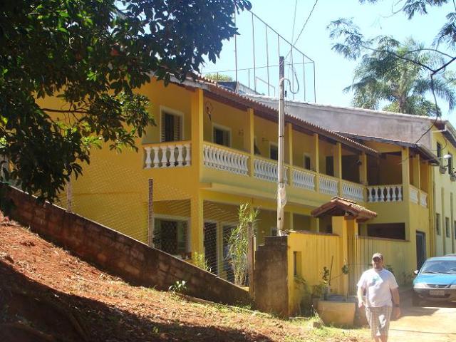 Chacara a venda no condominio Santa Isabel SP