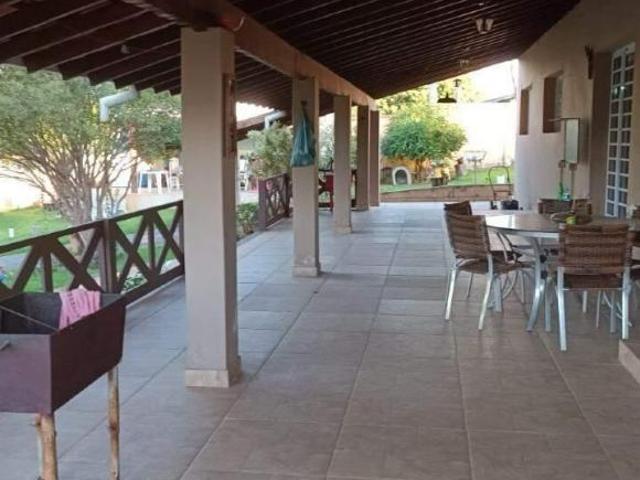 Chácara à venda no Condomínio Santa Júlia em Limeira com 2 quartos 1 suíte e área de lazer complet