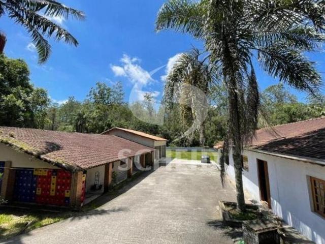 Chacara a venda no centro de Parelheiros