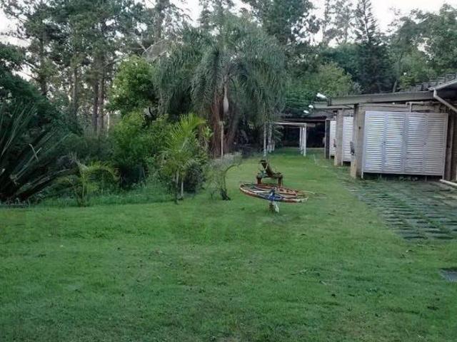 Chácara à Venda no Centro de Santana de Parnaíba, 1000m²