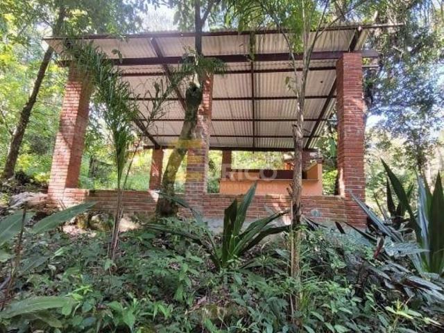 Chácara à venda no CHÁCARAS ALPINA em Valinhos/SP
