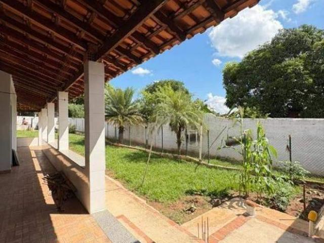 Chácara à venda no Cruzeiro do Sul em Santa Bárbara d&apos Oeste com 3 quartos 1 suíte e 3 vagas de gar