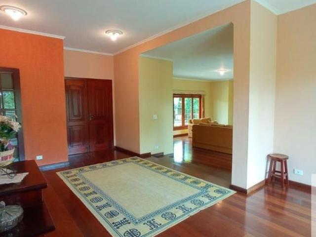 Chácara à venda no bairro Chácaras Poços de Caldas, Poços de Caldas MG: 3 quartos, 2 suítes, 2 sala2