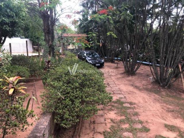 Chácara à venda no Bairro Chácaras São Martinho!