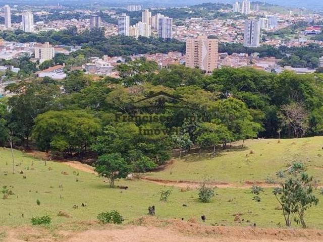 Chácara à venda no bairro Pedreira Guaratinguetá/SP