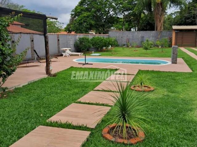 Chácara á venda no Jd. Salete em Araçoiaba da Serra