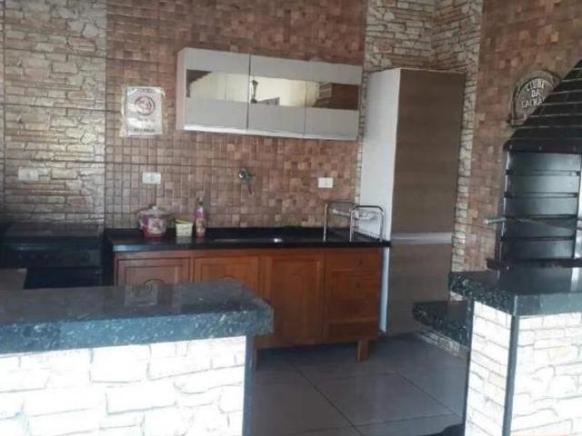 Chácara à venda no Residencial Castanheiras em Limeira com 3 quartos 1 suíte e 12 vagas de garagem