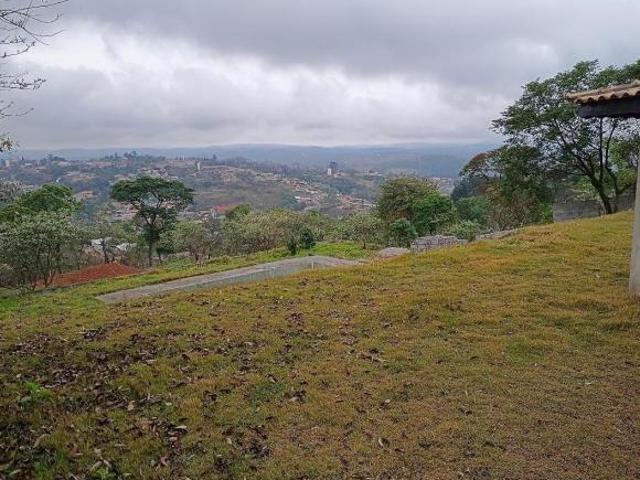 Chácara a venda, que tal morar no interior em um lugar privilegiado de muitas pa