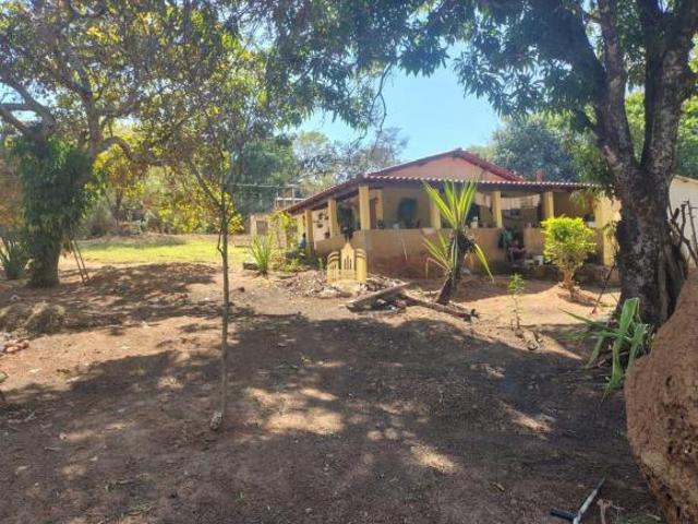 Chácara à Venda Recreio dos Tropeiros Esmeraldas 2.643m², Casa 2 Quartos, Varanda L, Água Copasa