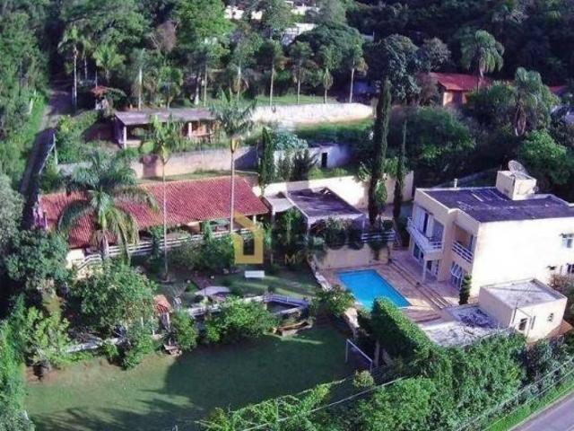 Chácara à venda | terreno 2340m² | área construída 600m² | 5 dormitórios | 2 suítes | 6 vagas | Ro