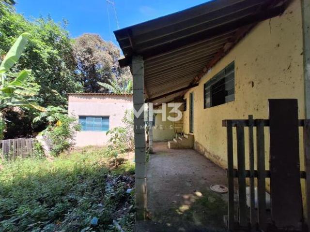 CHÁCARA À VENDA\PERMUTA POR R$227,01m² DE AT.2110m² COM 2 CASAS NO GUARÁ EM BARÃ