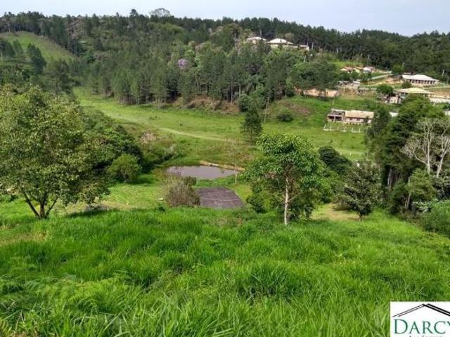 Chácara Alvenaria em São Lourenço da Serra