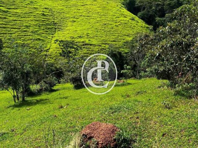 CHÁCARA às Margens do Rio Piraíba Jambeiro/SP